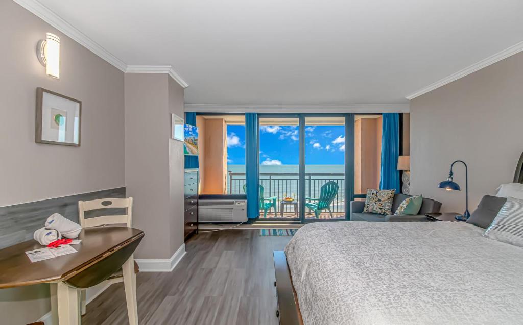 Immaculate Oceanfront Queen Suite With Updates! - Caravelle Resort 619 ...