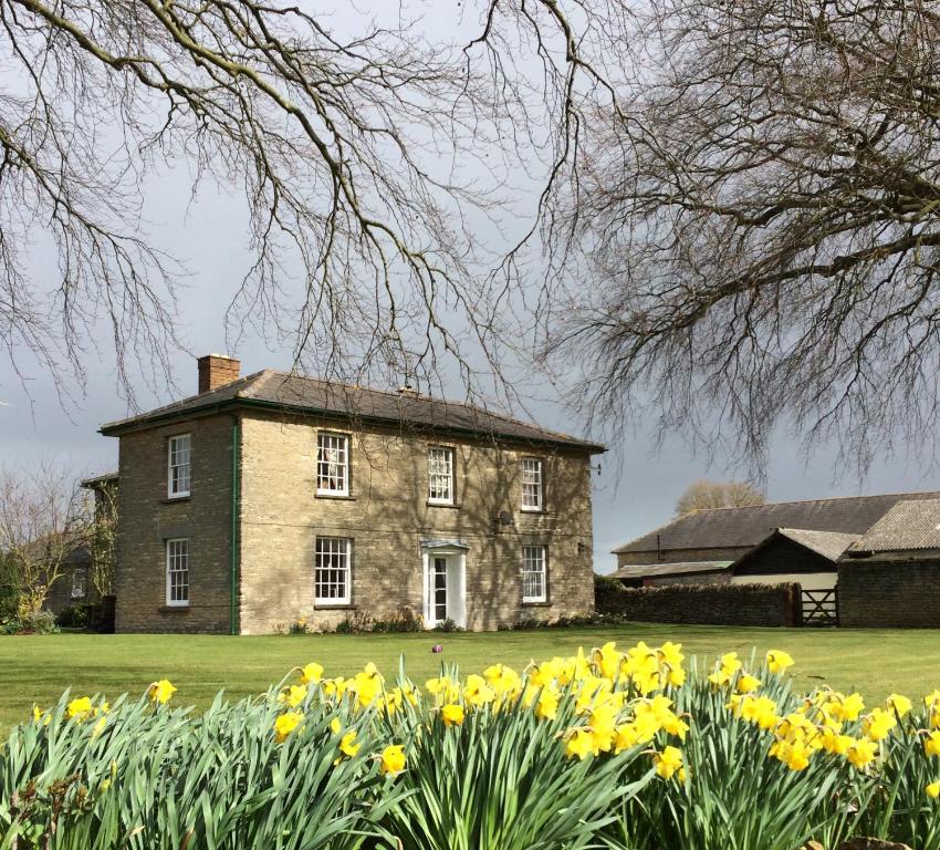 Ashton lodge farm, Ashton (updated prices 2026)