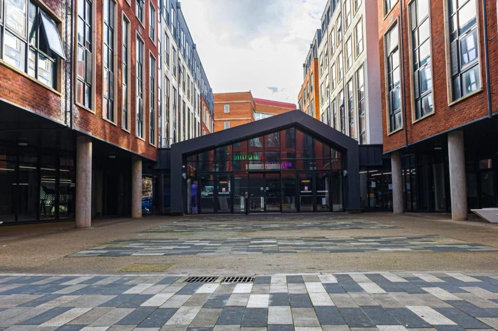 For Students Only Collegiate Eclipse Cardiff, Cardiff (updated prices 2026)