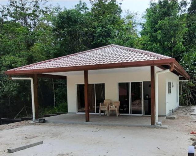 SWOS Recreation Center, Zanderij, Suriname - Booking.com