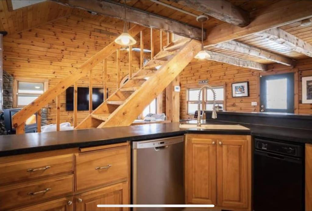 Hillside Log Home Packages Profile For Carolina Cabins