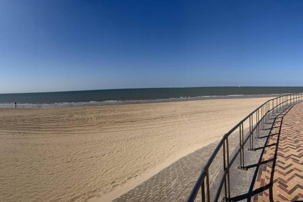 Beautiful 2-Bed Apartment in Wenduine (Bélgica Wenduine) - Booking.com