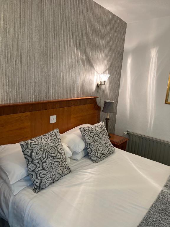 The Chainbridge Hotel, Llangollen (updated prices 2025)
