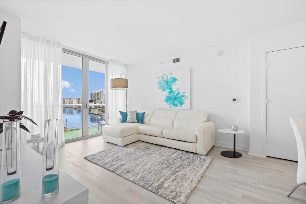 Beachwalk Resort Hotel, Hallandale Beach (harga terbaru 2024)