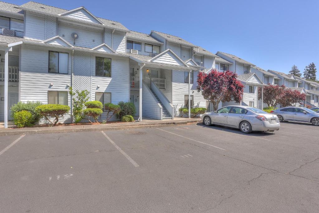 Toro Bravo Condo 5 Minutes Drive to World Class Kitting and Windsurfing ...