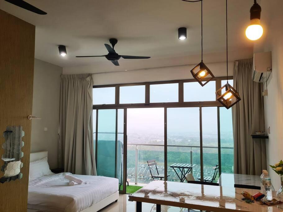 Lovely Studio City View Balcony Palazio Mount Austin by GDRAGON ...