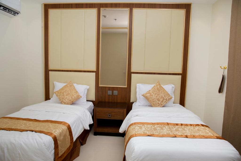 Travel guide Sharurah, Saudi Arabia - Where to Sleep & Things to Do