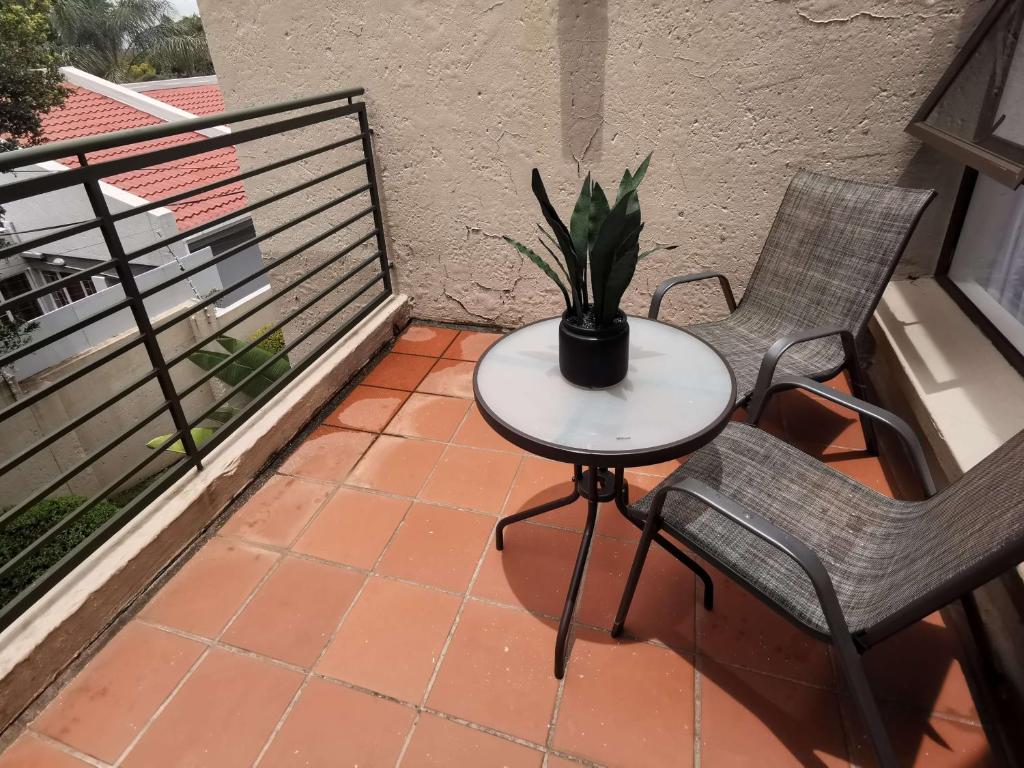 Paulshof Sandton Apartments - Central Square Complex, Sandton (precios ...