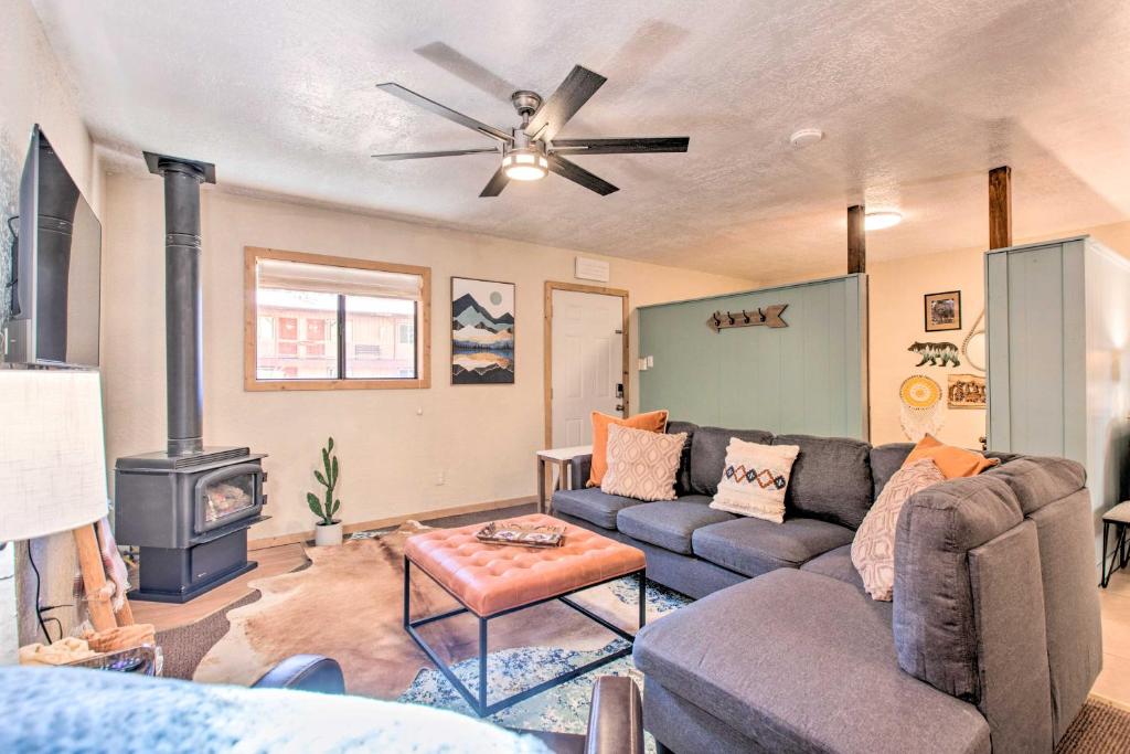 Red River Retreat Walk to Lifts, Mtn Views!, Red River (updated prices ...