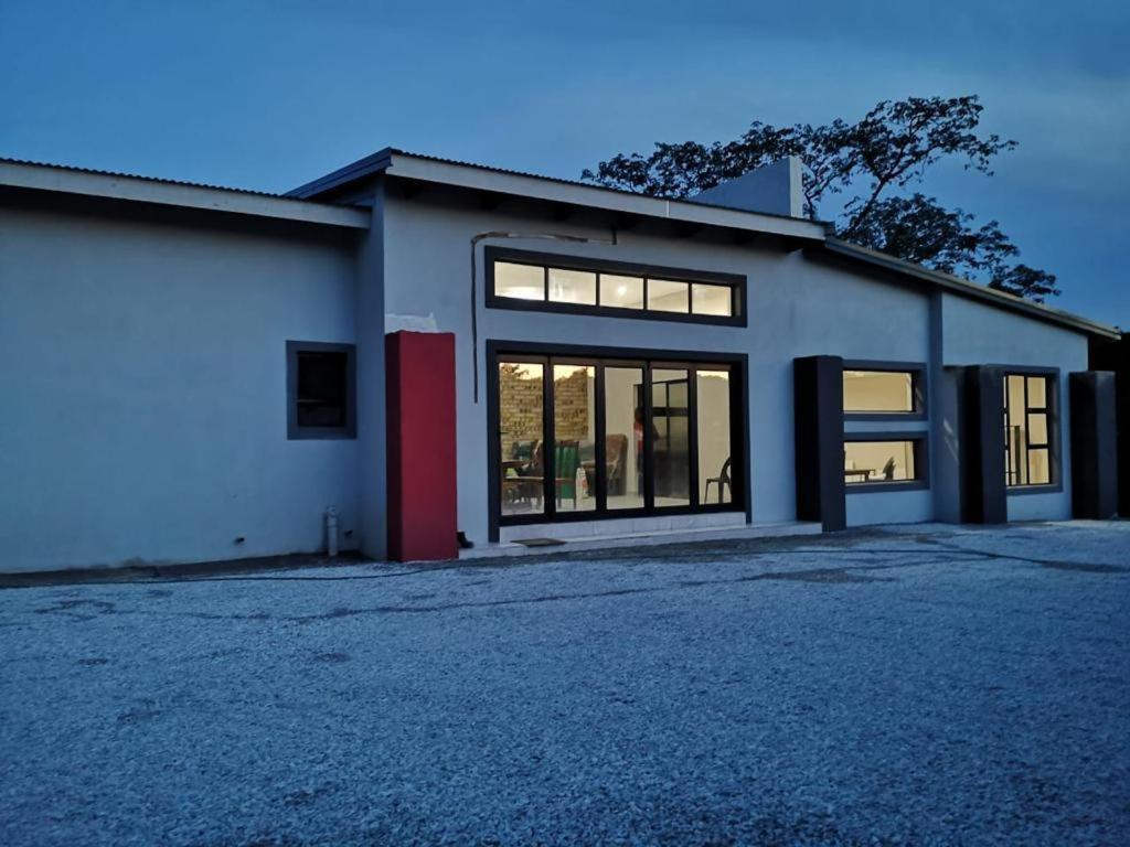 Vee & Tee Holiday Home, Hazyview (updated prices 2025)