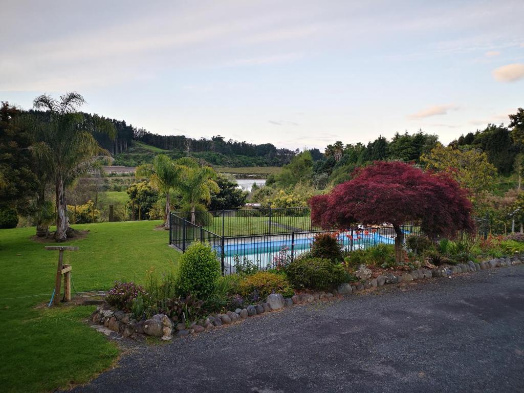 River Side Lodge, Whakamarama (precios actualizados 2025)