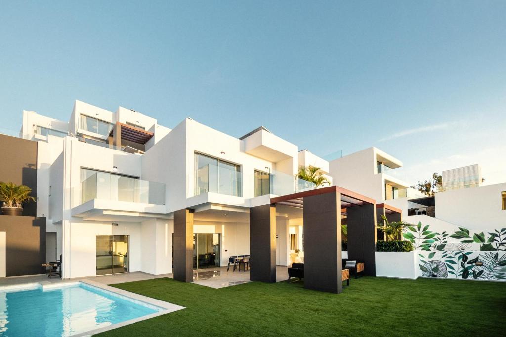 Villa Macaronesia, Adeje (updated prices 2026)