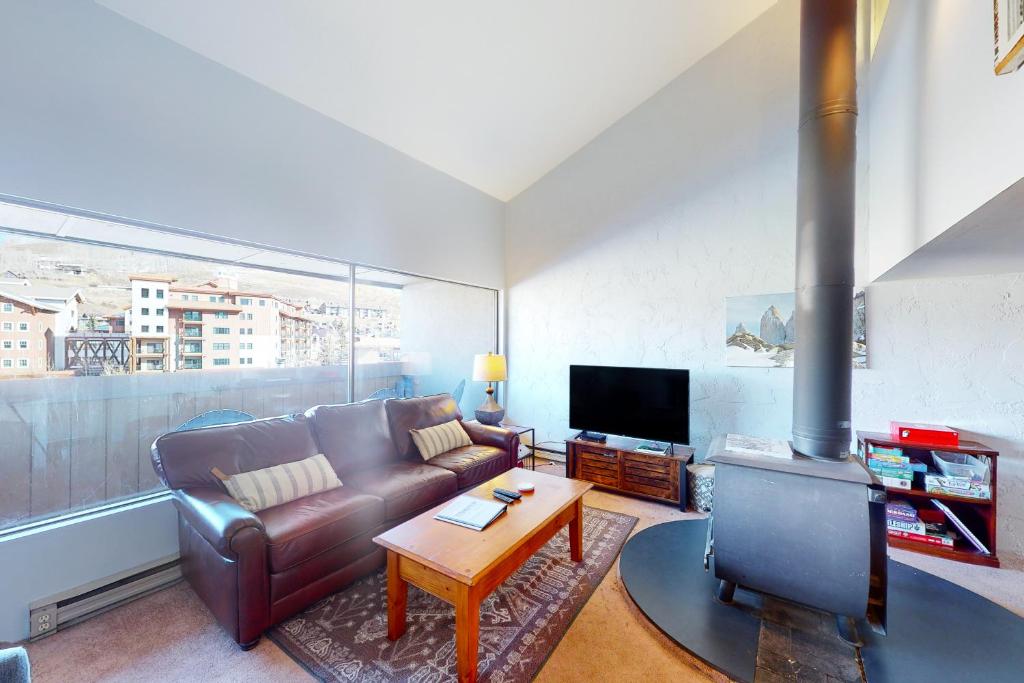 Crested Beauty, Crested Butte (updated prices 2026)