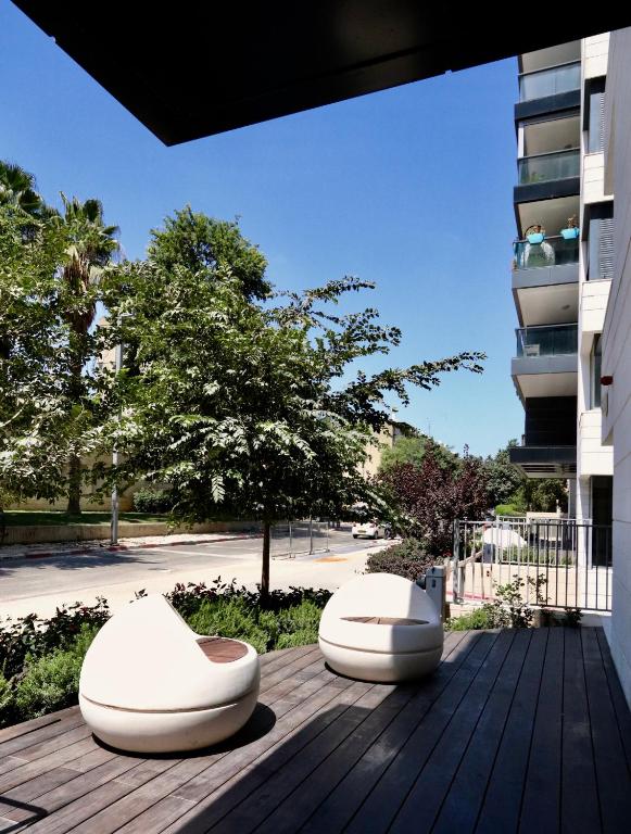 Assuta studio, Tel Aviv (updated prices 2025)