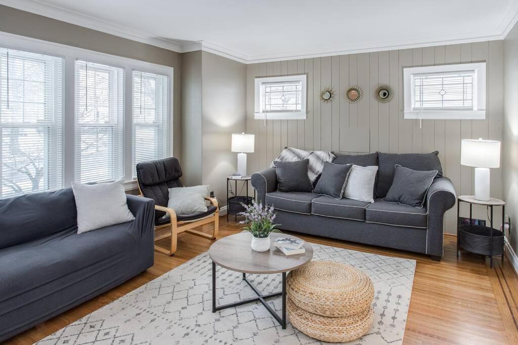 ~Spacious ~Steps to Strong/UofR by Airpt/Dwtn /RIT, Rochester (updated ...