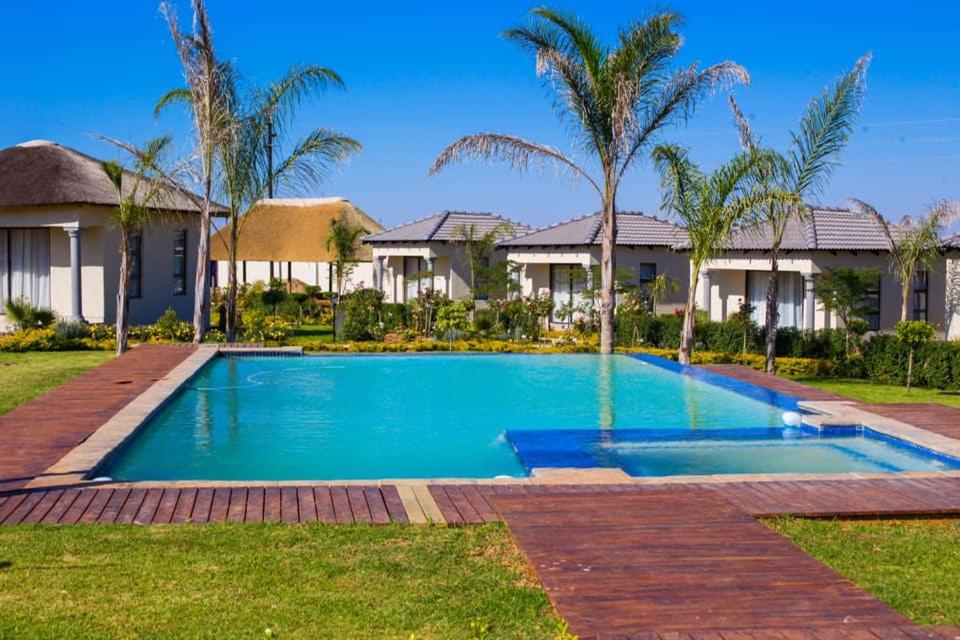 THE BRIDGE BOUTIQUE LODGE, Moletlane (updated prices 2025)