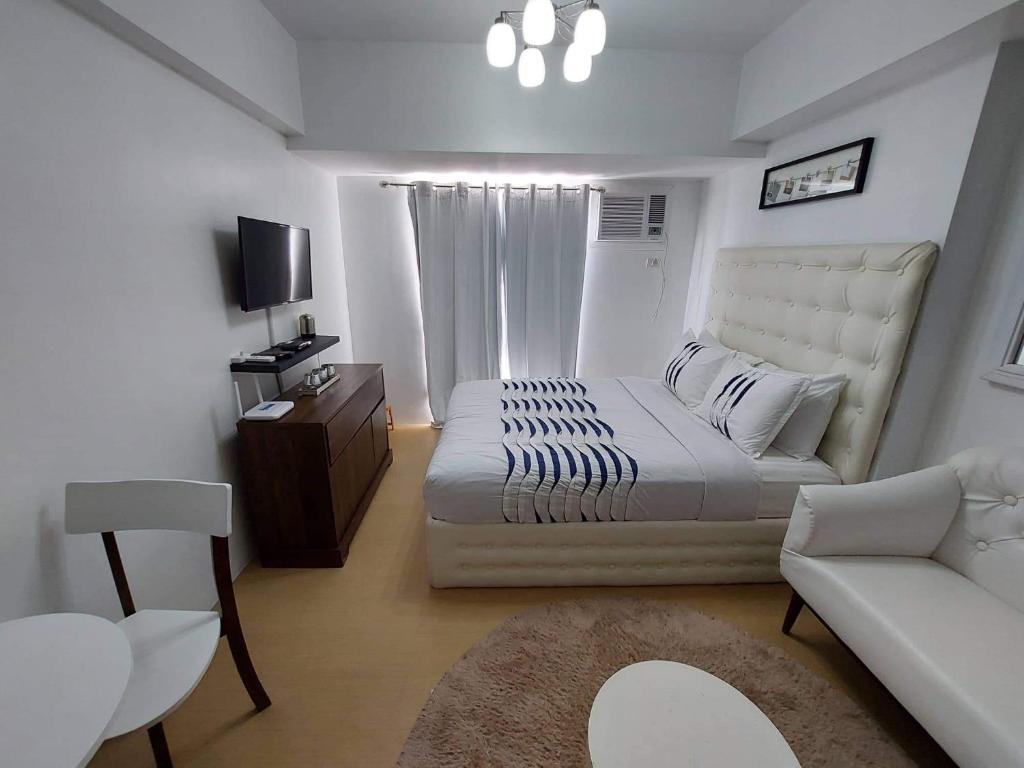 Cozy Studio Unit @ Centrio Tower - Cagayan de oro