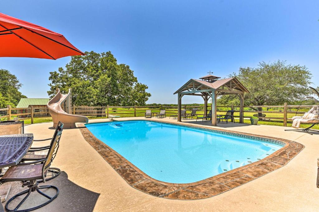 Sunset Ranch with Pool and Hot Tub on 29 Acres!, Sunset – Updated 2023 ...
