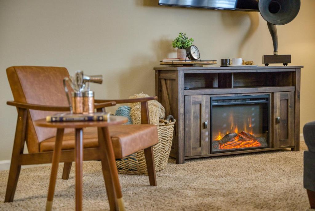 High End Midtown Home With Fireplace And Ensuite Baths, Reno – Tarifs 2024