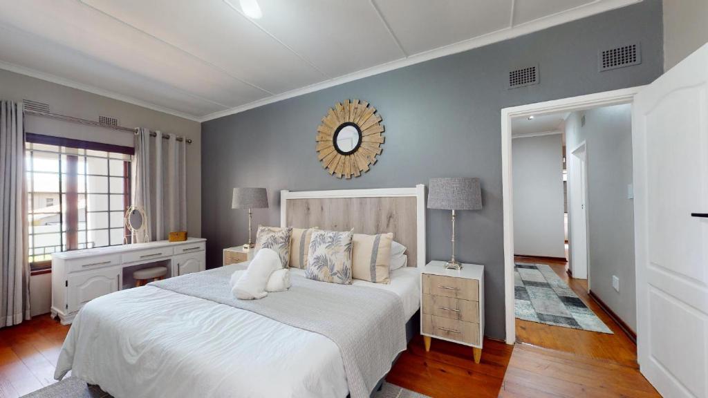 Seas the day Scottburgh by Top Destinations Rentals, Scottburgh ...