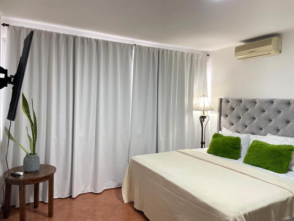 Casa Lomas, Tegucigalpa (precios actualizados 2025)
