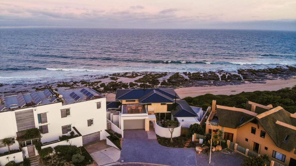 Raaswater Surf Villa Jeffreys Bay, Jeffreys Bay (updated prices 2025)