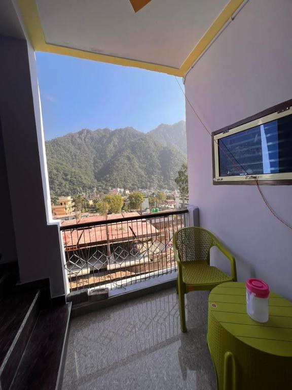 20 Homestays In Rishikesh (2023) | Updated Deals, Latest Reviews, Photos