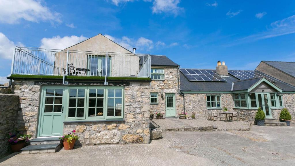 Ty Gwair, Pentraeth – Updated 2023 Prices