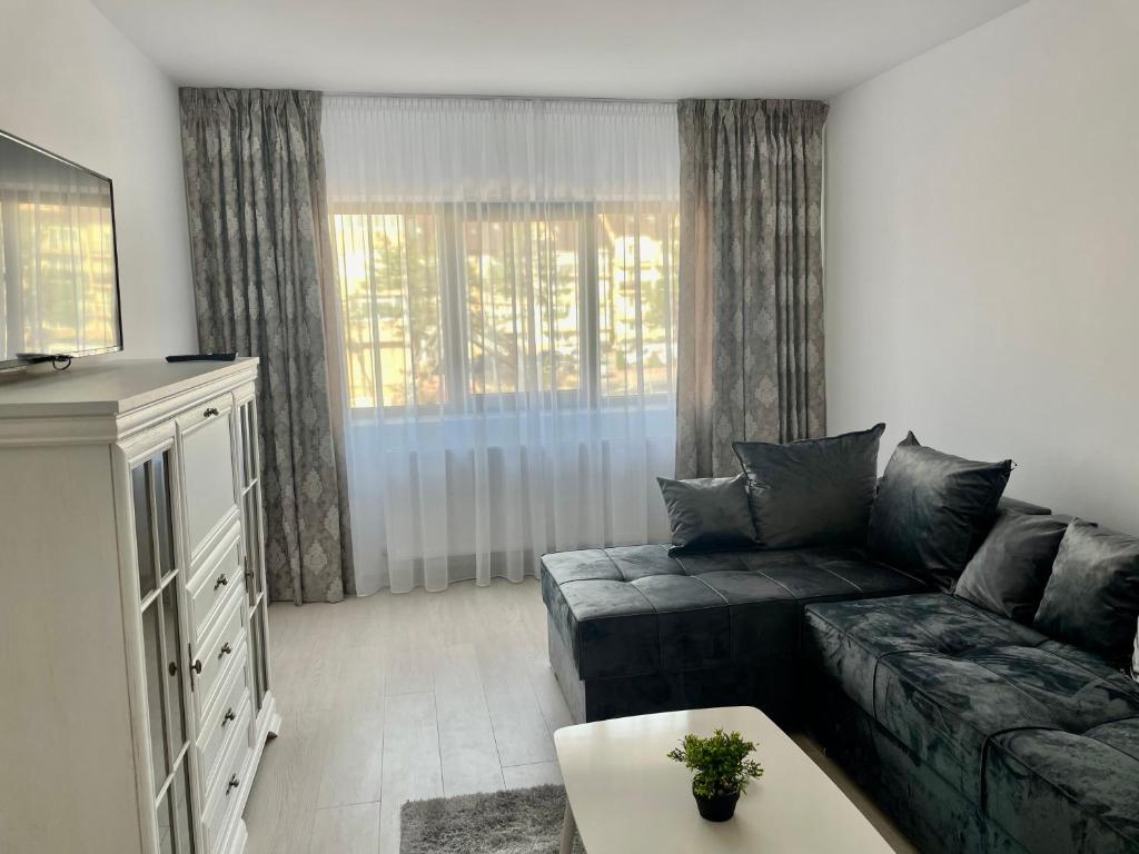 Royal, Suceava (updated prices 2026)