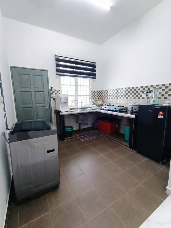 Homestay Kemaman Fyna02 di Bukit Kuang, Kampong Kemaman (updated prices ...