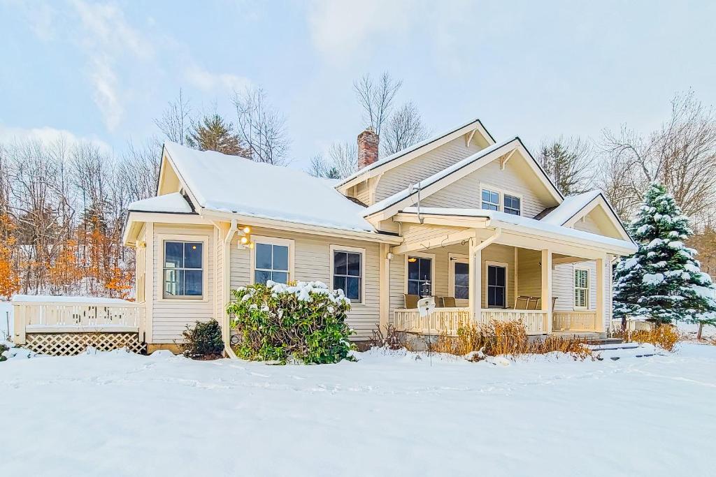 Cottage Club Retreat, Stowe (updated prices 2025)