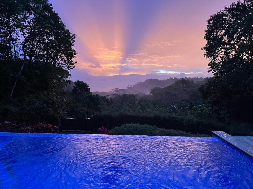 Ferienhaus Casa Cariño (Costa Rica Dominicalito) - Booking.com