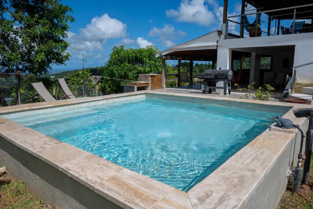 Villa in El Yunque National Rainforest with plunge pool - SuiteTrails