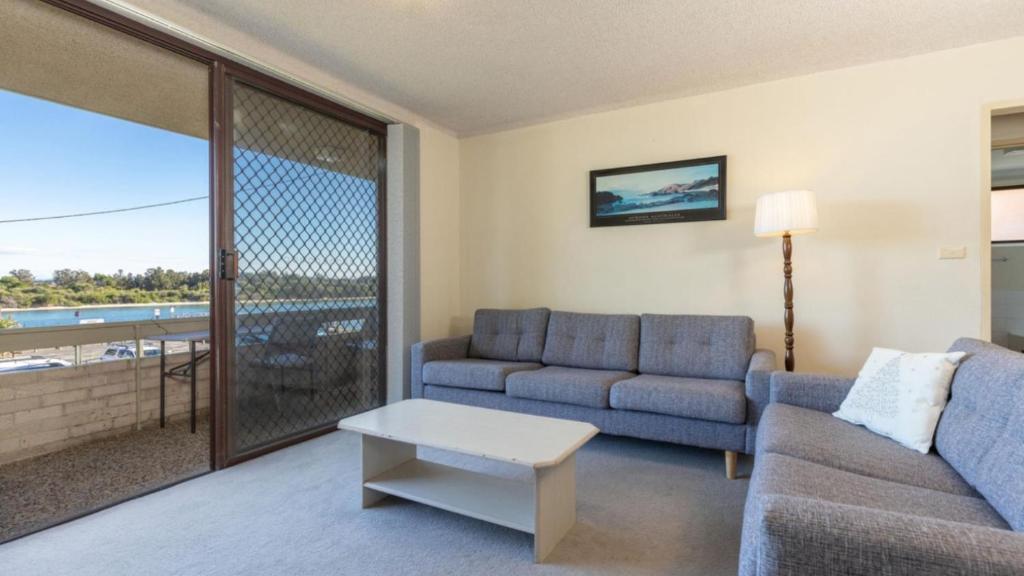 Lakeshore Lodge 2, Forster (updated prices 2026)