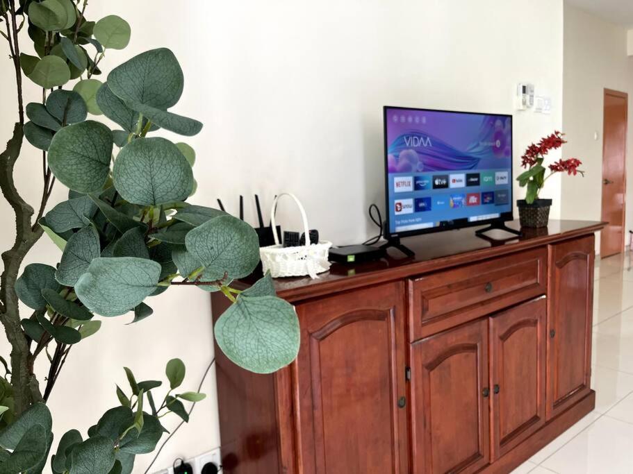 Homestay TTDI ADINA 710 Shah Alam,Sek 13,MSU,3Bedroooms, Shah Alam ...