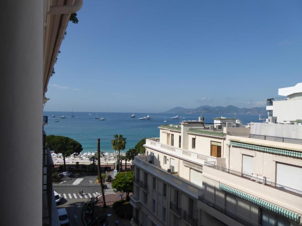 CROISETTE VUE MER LATERALE, Cannes – Aktualisierte Preise für 2022