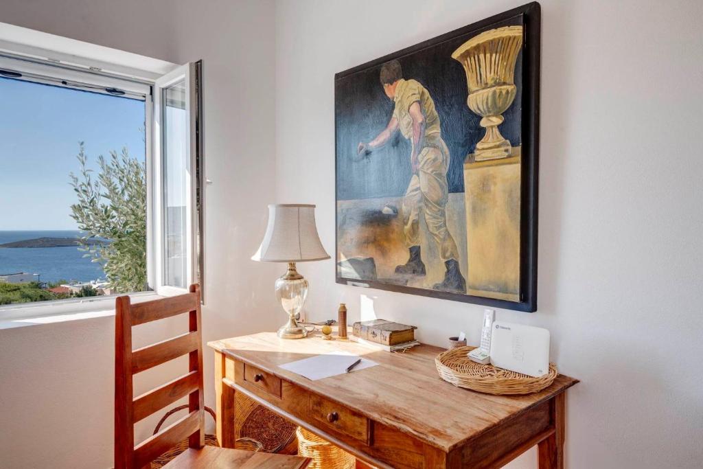 Cycladic Aura - Traditional Holiday Cottage, Finikas (updated prices 2025)