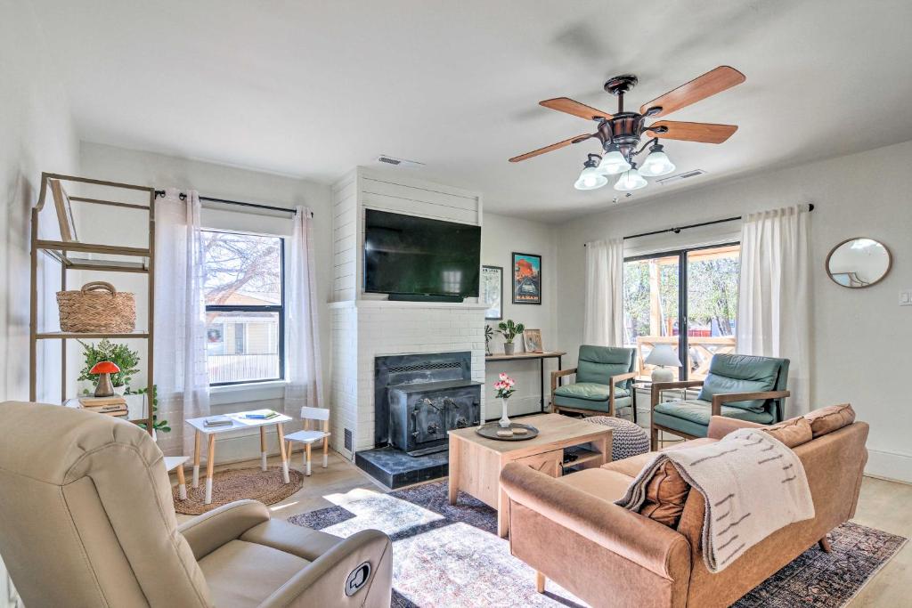 Modern Kanab Home Fire Pit, Red Rock Views!, Kanab (updated prices 2025)