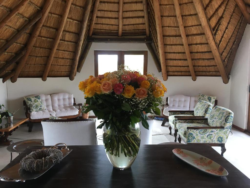 Oak Tree Lodge, Beaulieu, Kyalami, Midrand (updated prices 2026)