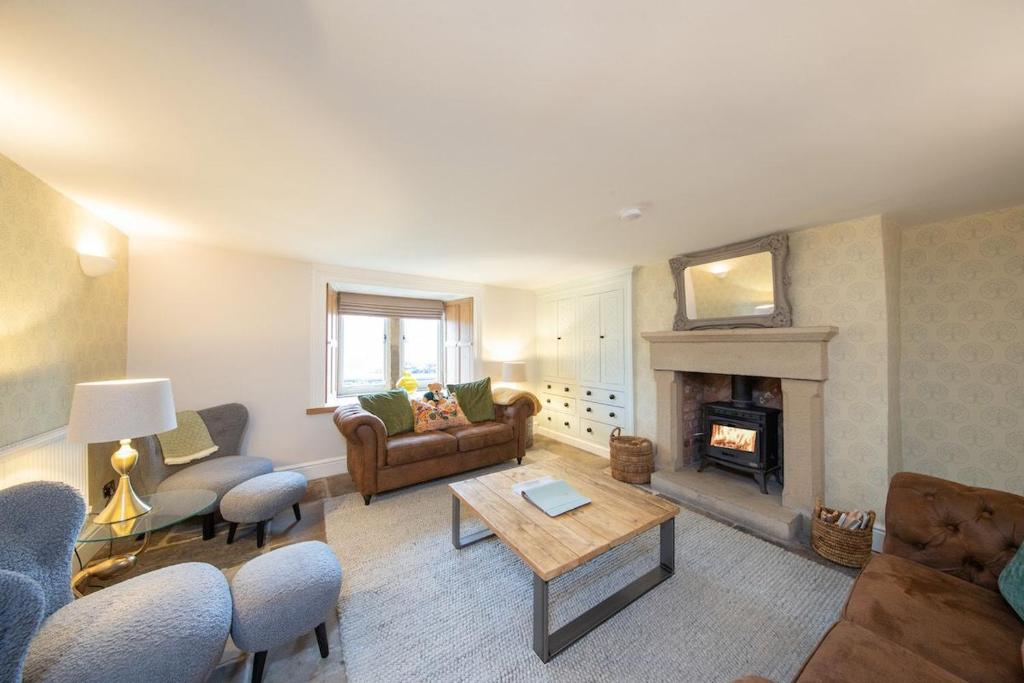 The Farmhouse, Buxton (updated prices 2024)