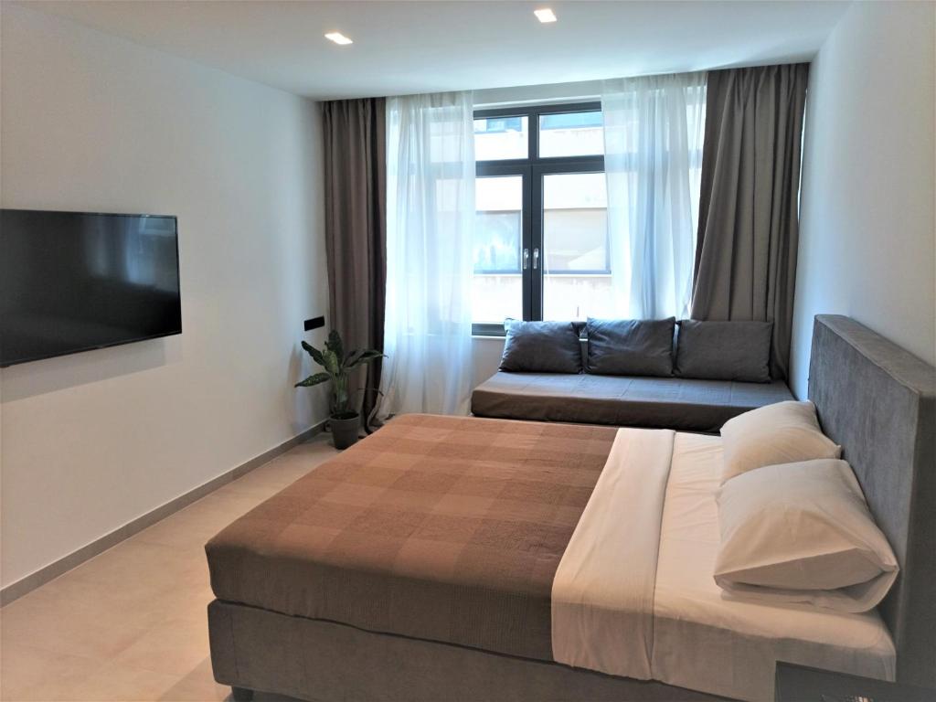 Evripidou Experience - Triple Suite, Athens (updated prices 2025)