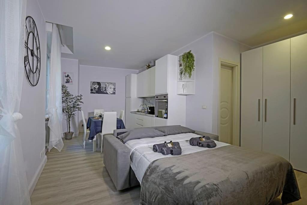 [Suite in Centro Storico] Porto di Savona-Spiagge, Savone (tarifs ...