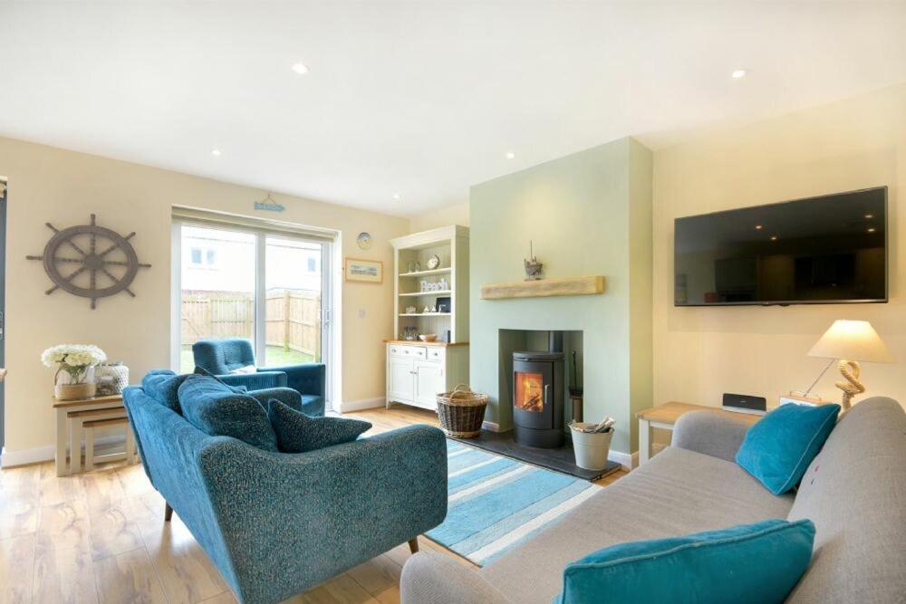 Beach Walk, Beadnell (updated prices 2026)