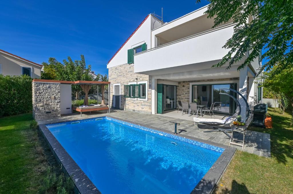 Villa Thalia - Private Heated Pool, Novalja (updated prices 2024)