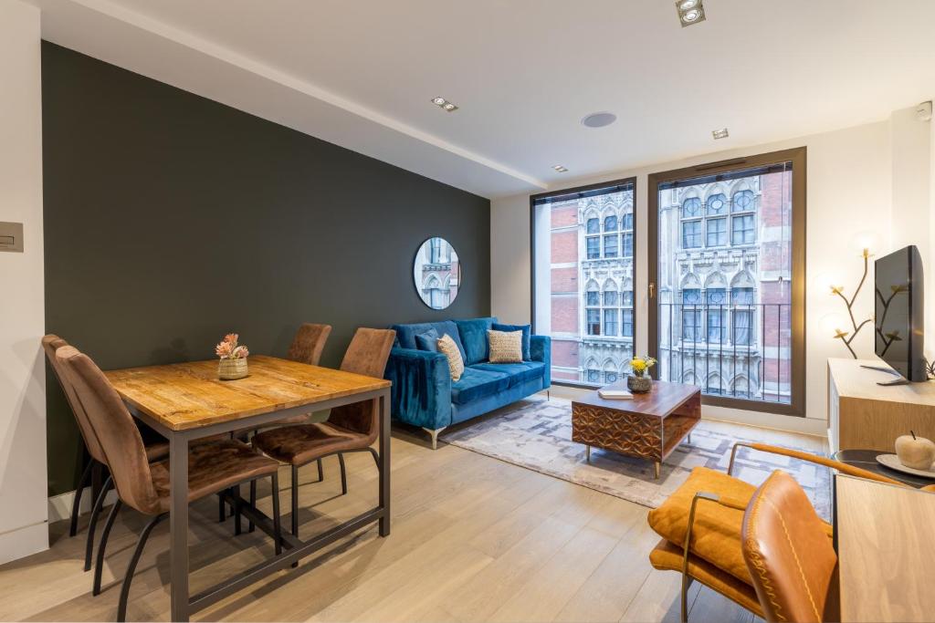 Synergy by SilverDoor London The Strand, London (updated prices 2026)