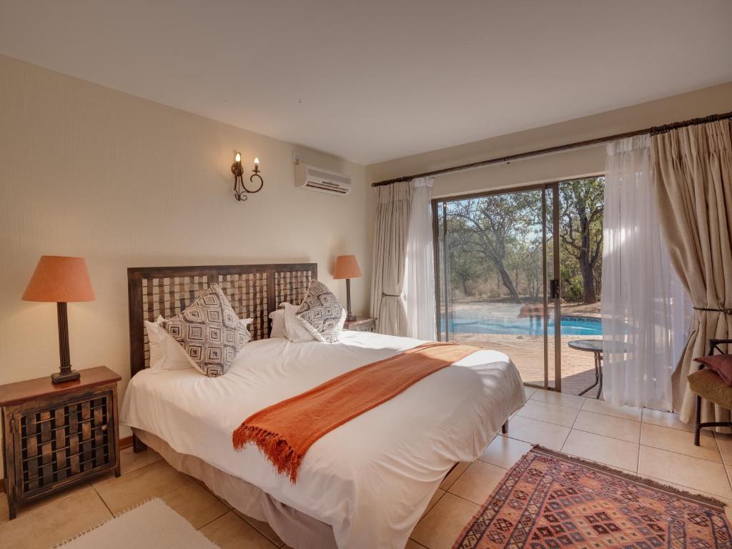 Luxurious 4 Bedroom Villa 94, Mabula (updated prices 2025)