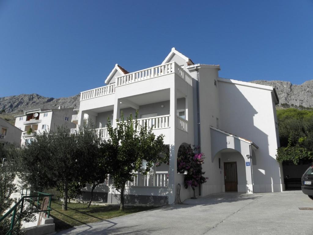 Apartment in Duce with sea view, terrace, air conditioning, WiFi 3423-6 ...