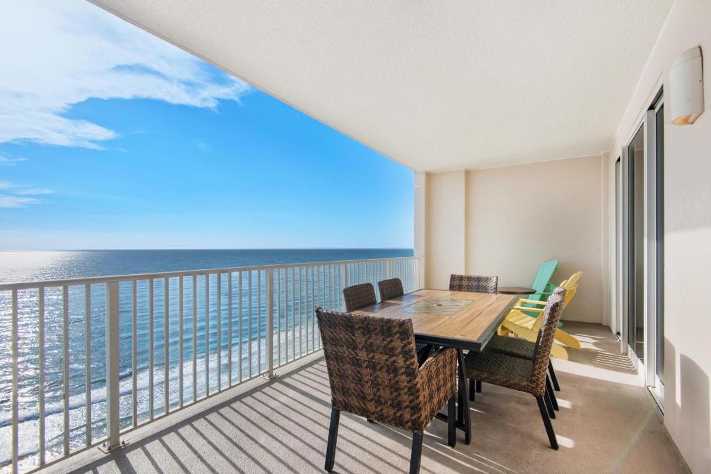 Ocean Reef 1708, Panama City Beach (updated prices 2026)