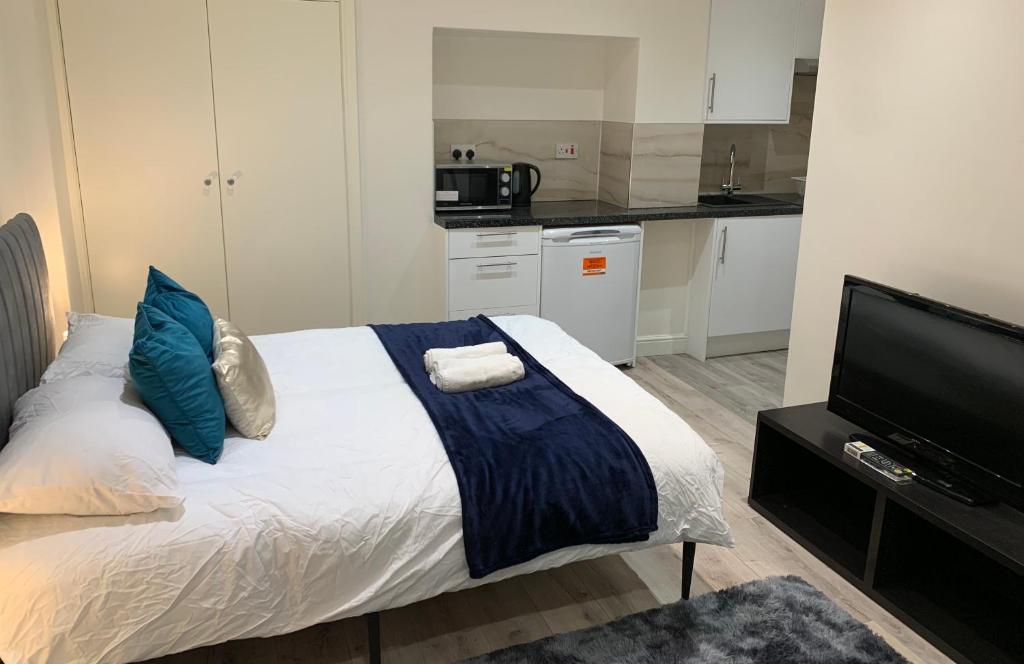 Studio Apartment Lillie Road Central London SW6, London (updated prices ...