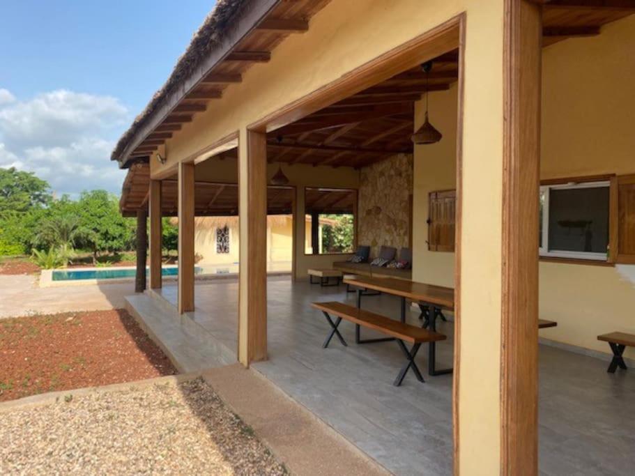 Villa Idaka, Rufisque (updated prices 2026)